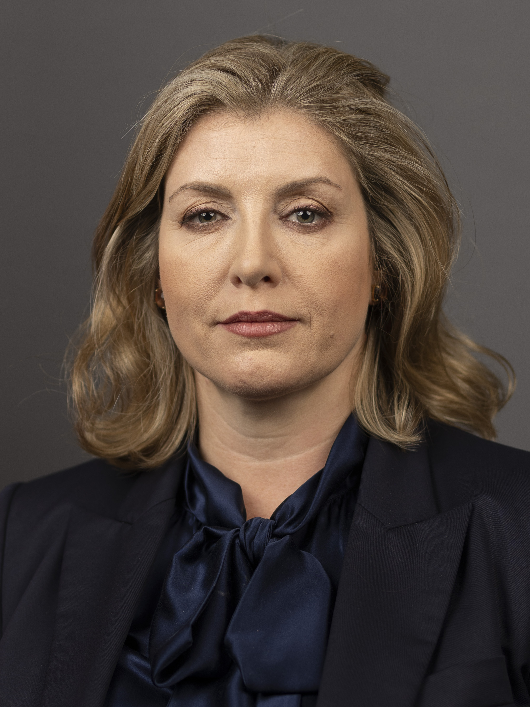 Archivo: Penny Mordaunt Official Cabinet Portrait, September 2022 (cropped)