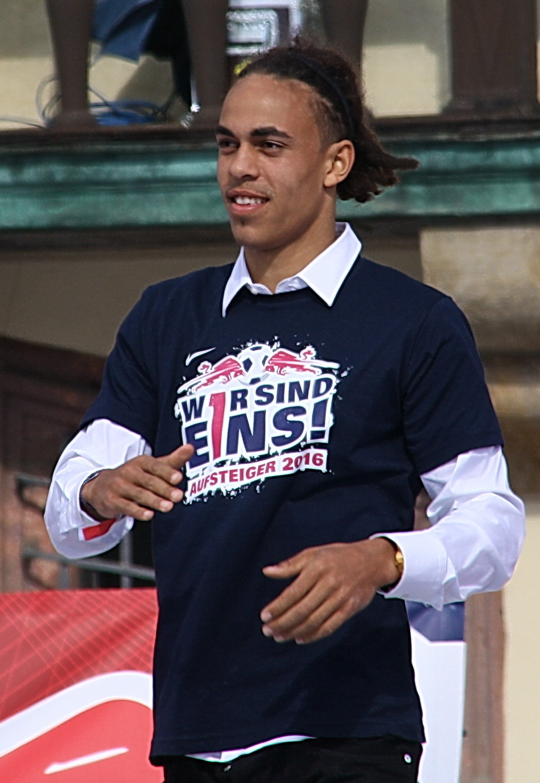 Yussuf Poulsen para Niños