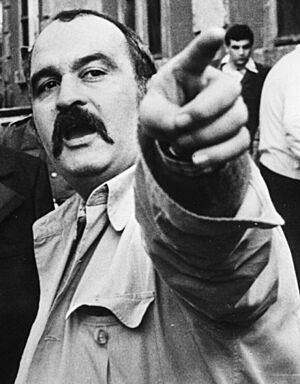 Stuart Rosenberg para Niños