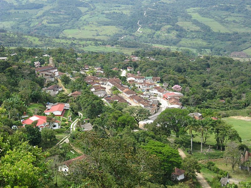 Archivo: Panorámica de San José de Suaita, Santander, Colombia