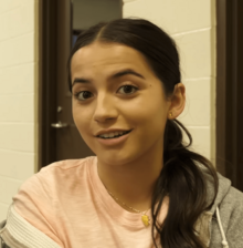 Isabela Merced para Niños