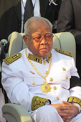 Chea Sim para Niños