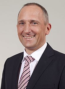Adrian Hasler para Niños