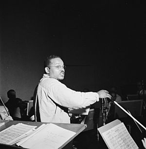 Sy Oliver para Niños