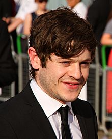 Iwan Rheon para Niños