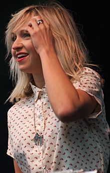 Ashleigh Ball para Niños