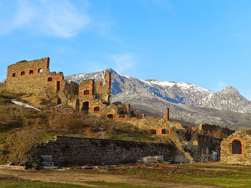Archivo: Ruinas de la Fabricona, Golpejar de la Tercia, León