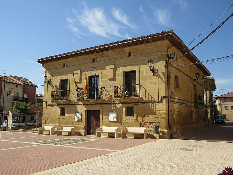 Archivo: Ayuntamiento de Rodezno, La Rioja