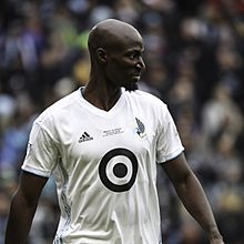 Ike Opara para Niños