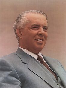 Enver Hoxha para Niños